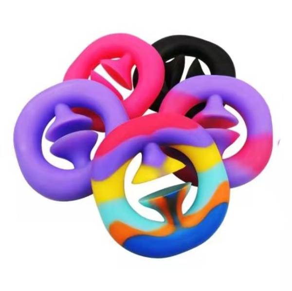 Lek deg til glede | Stort utvalg populære leker - Billigmarkedet.no